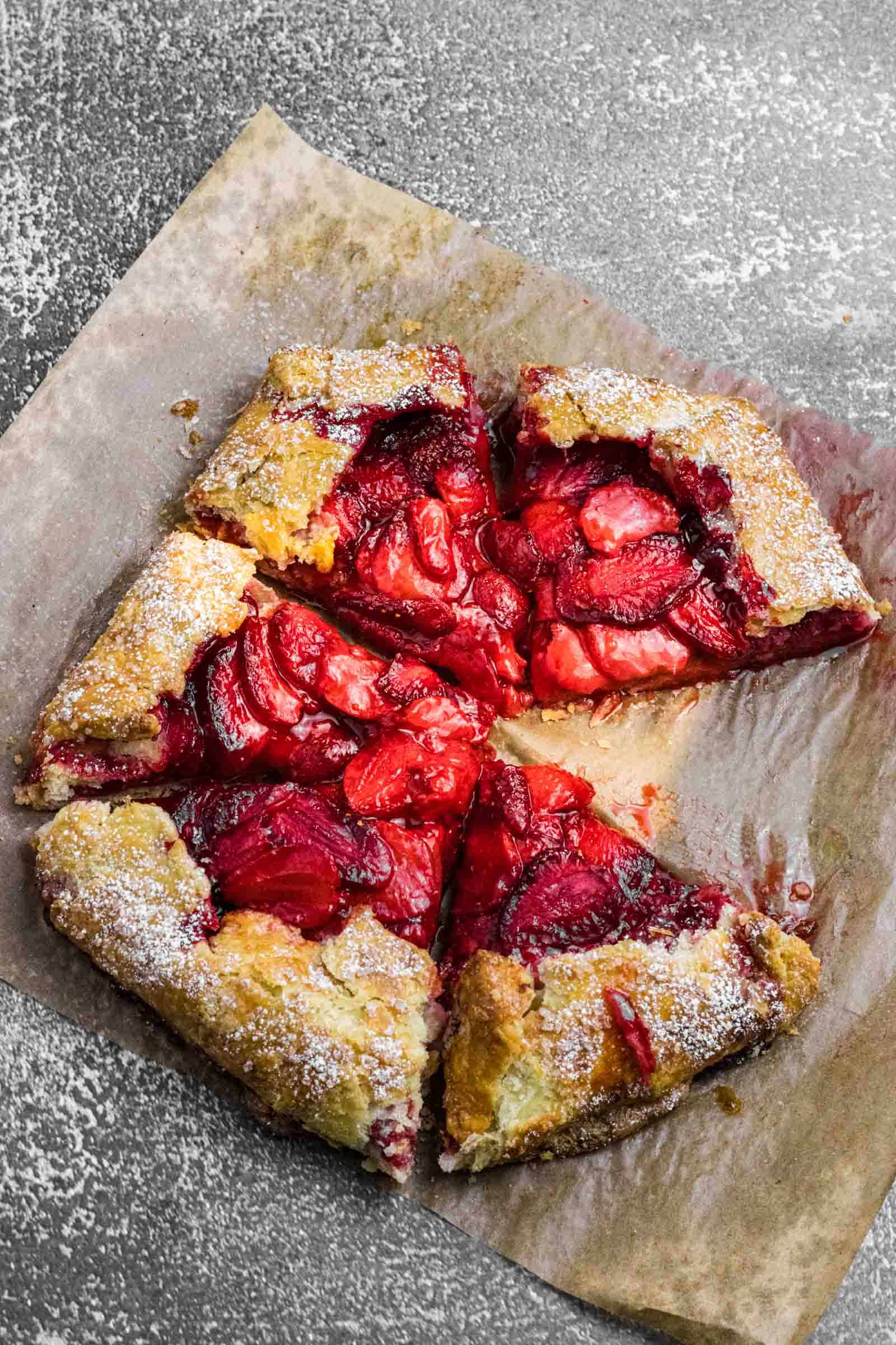 Strawberry Galette Recipe: Rustic French Tart with Juicy Berries ...