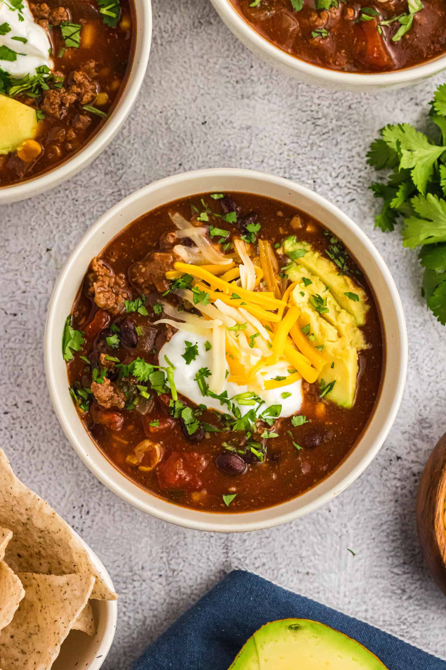 Easy Crockpot Chili Recipe (Slow Cooker) – Hearty, Family-Friendly ...