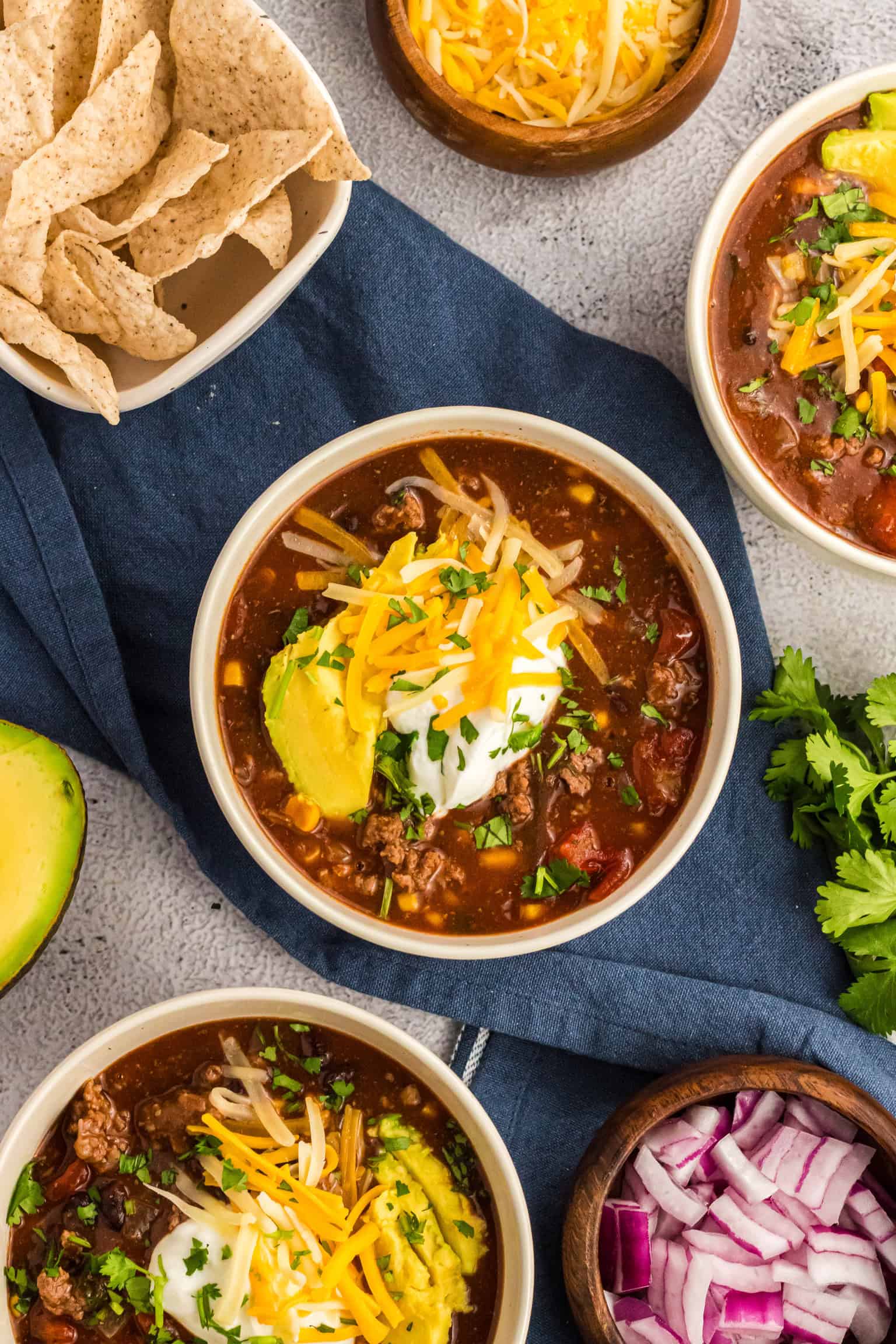 Easy Crockpot Chili Recipe (Slow Cooker) – Hearty, Family-Friendly ...