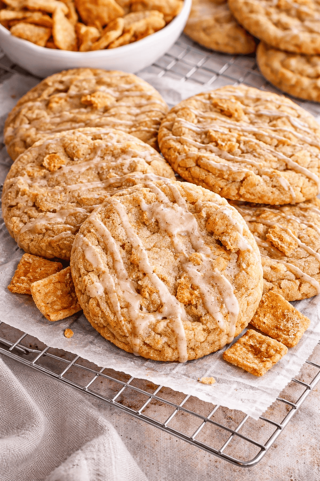 Soft & Chewy Cinnamon Toast Crunch Cookies · Authentic German Recipes ...